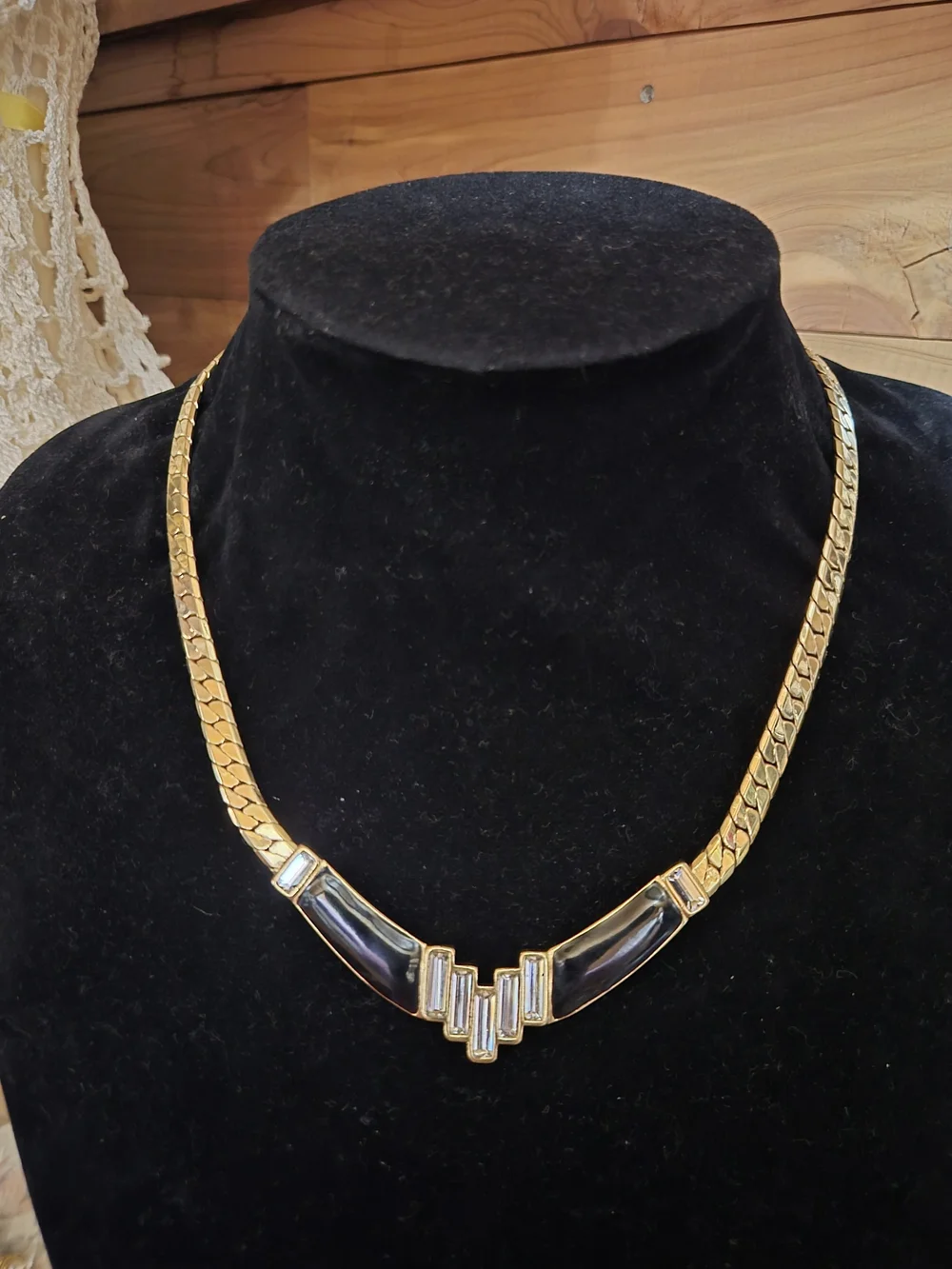 Monet | Jewelry | Vintage Monet 8s 22k Gold Plated Necklace With Black ...